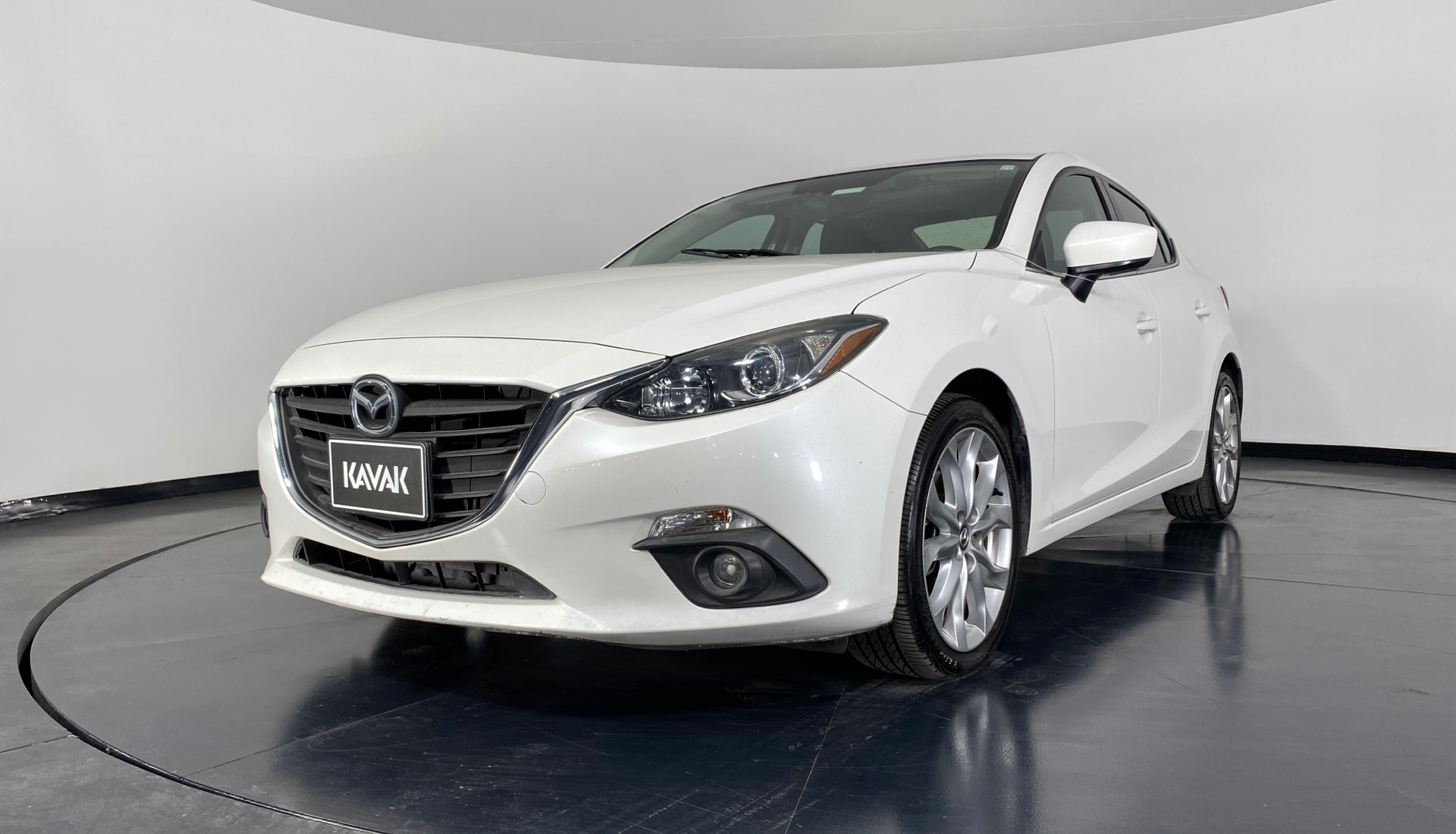 Mazda Mazda 3 2015 #105933 | 106220 KM | Precio: $204999