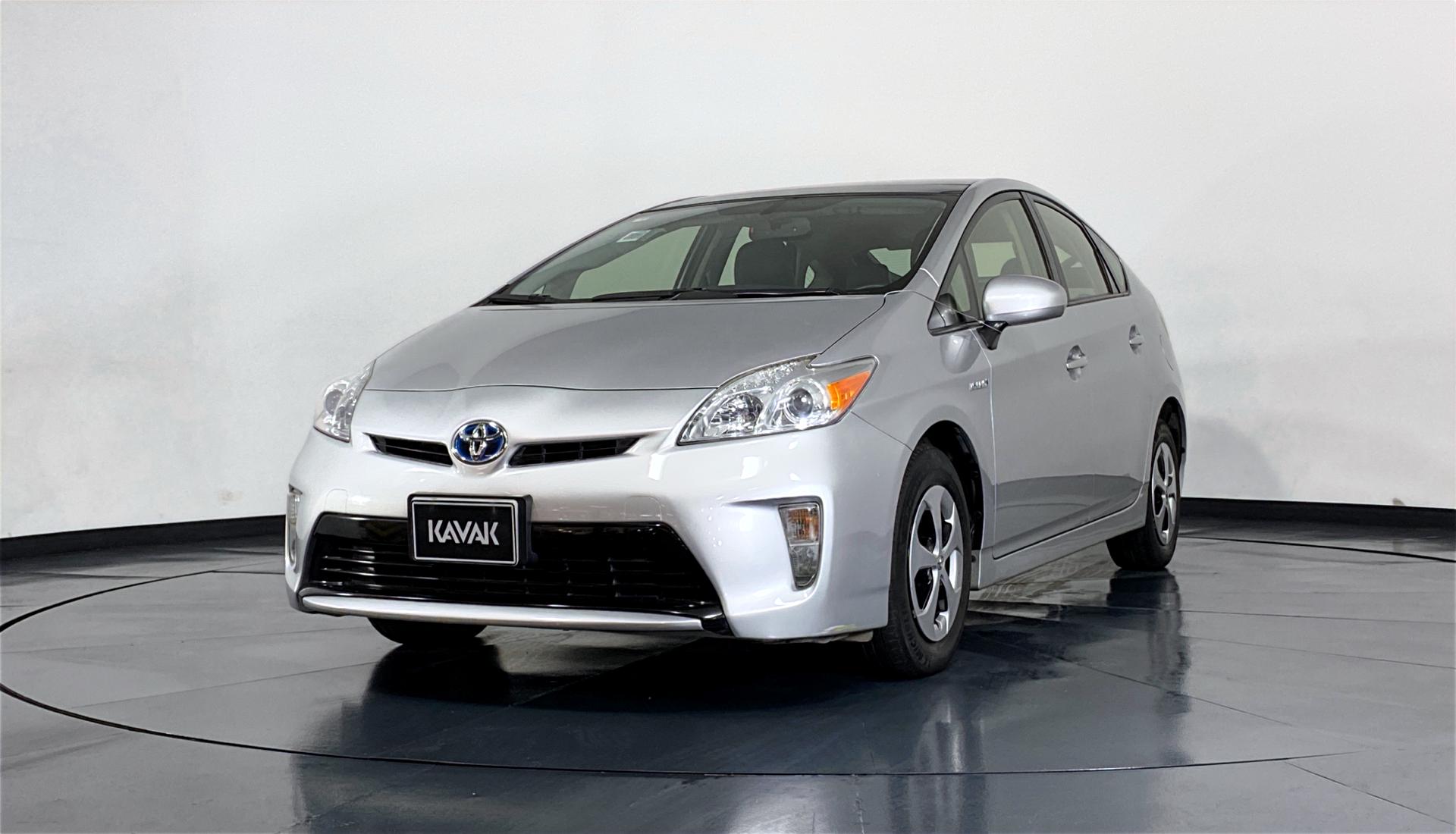 Toyota Prius 2015 #106647 | 96800 KM | Precio: $227999
