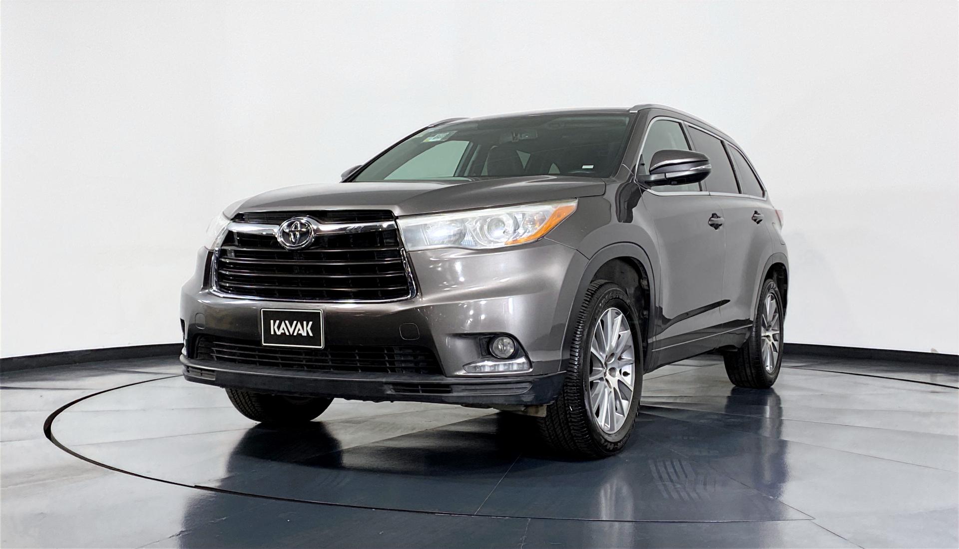 Autos Toyota Highlander 3.5 LIMITED AT Suv 2016 usados | KAVAK México