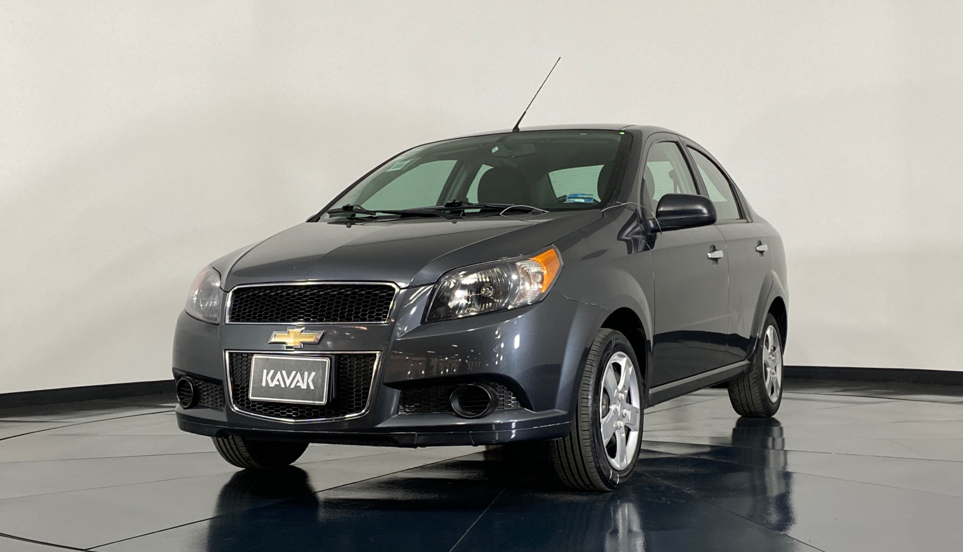 Chevrolet Aveo 2016 #123008 | 70250 KM