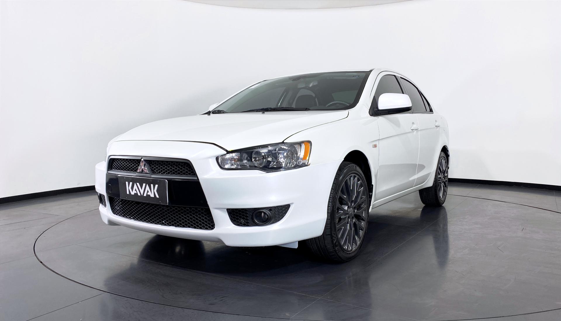 Carros Mitsubishi Lancer HL-T Sedan 2018 usados | KAVAK Brasil