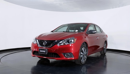 Nissan sentra 2017 Rojo | Kavak