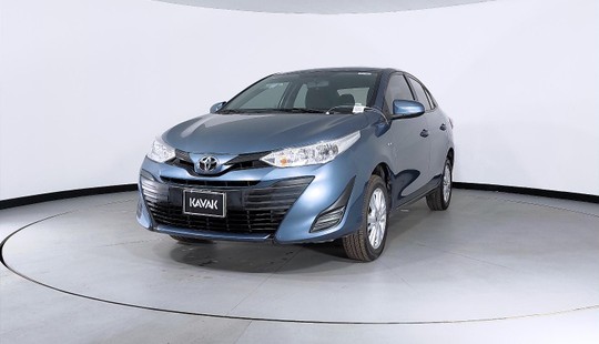Toyota Yaris azul | Kavak