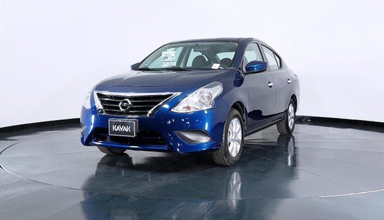 Nissan versa 2019 Azul | Kavak