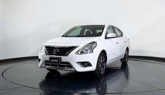 Nissan versa 2018 Blanco | Kavak