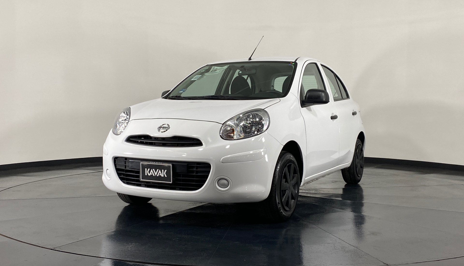 Nissan March 2019 #152529 | 34600 KM