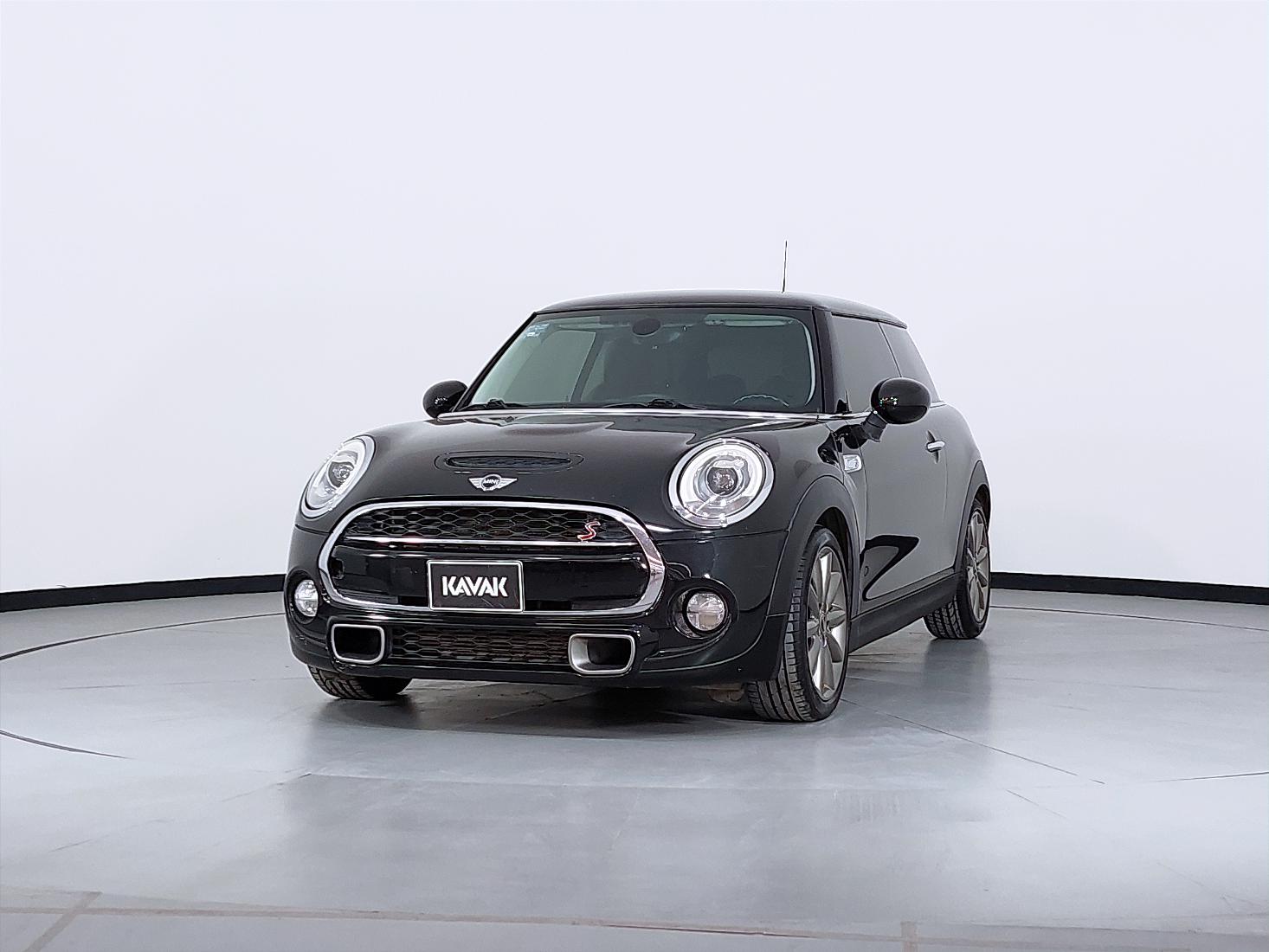 Autos Mini Cooper 2.0 COOPER S SALT AT Hatchback 2017 usados | KAVAK México