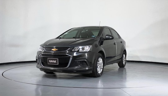 Chevrolet Sonic gris Seminuevos | Kavak