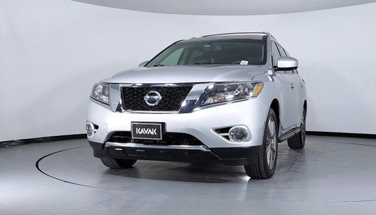 Nissan pathfinder 2015 | Kavak