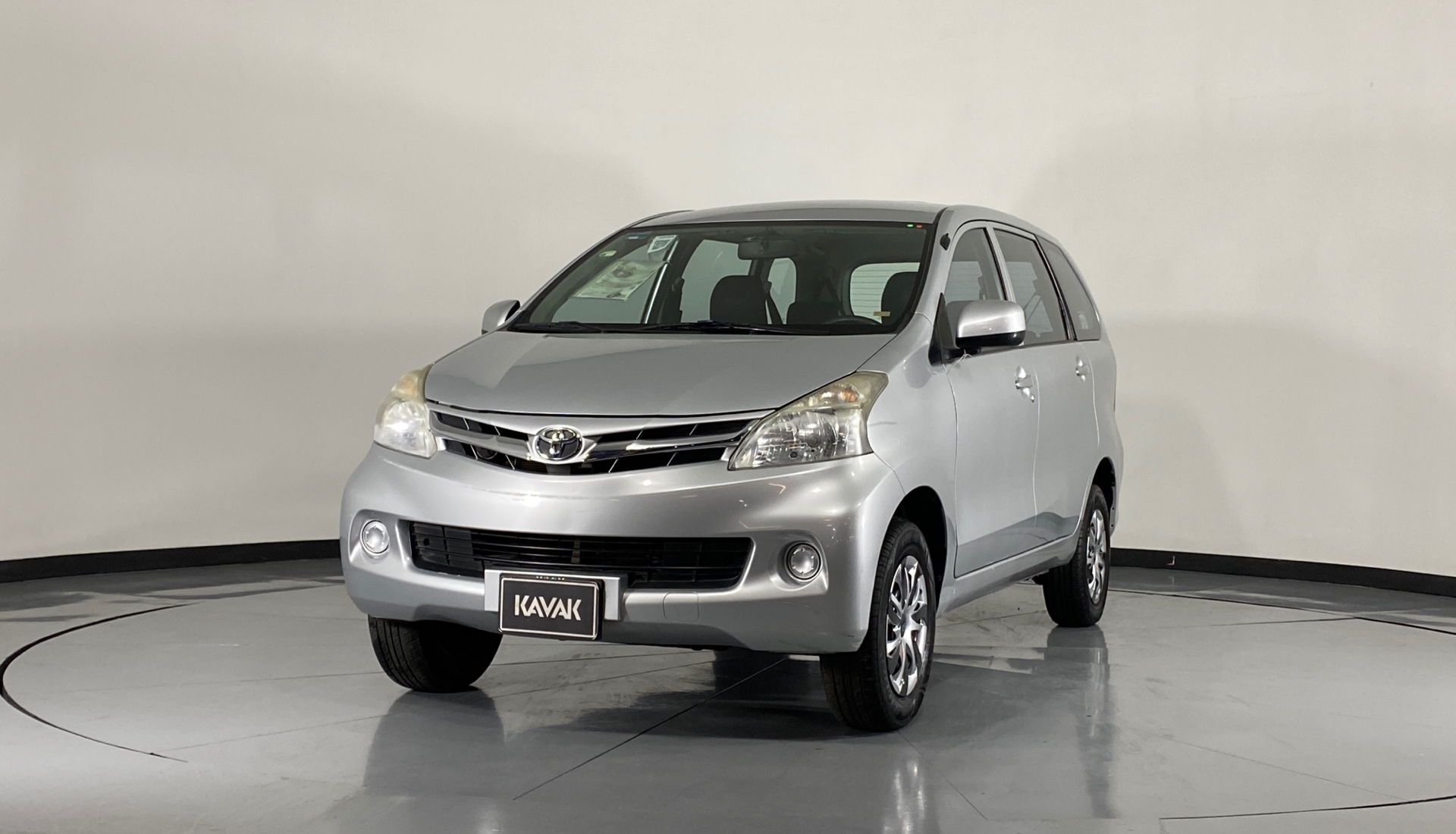 Toyota Avanza 2015 #168304 | 106500 KM | Precio: $194999