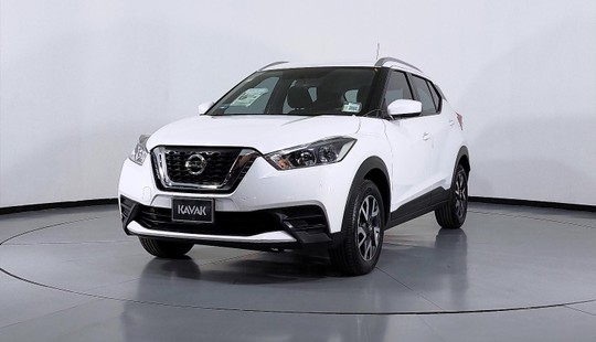 Nissan Kicks blanco | Kavak