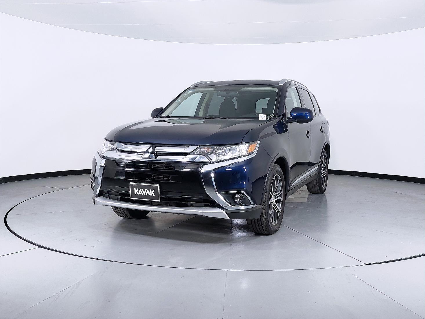 Autos Mitsubishi Outlander ES Suv 2018 usados | KAVAK México