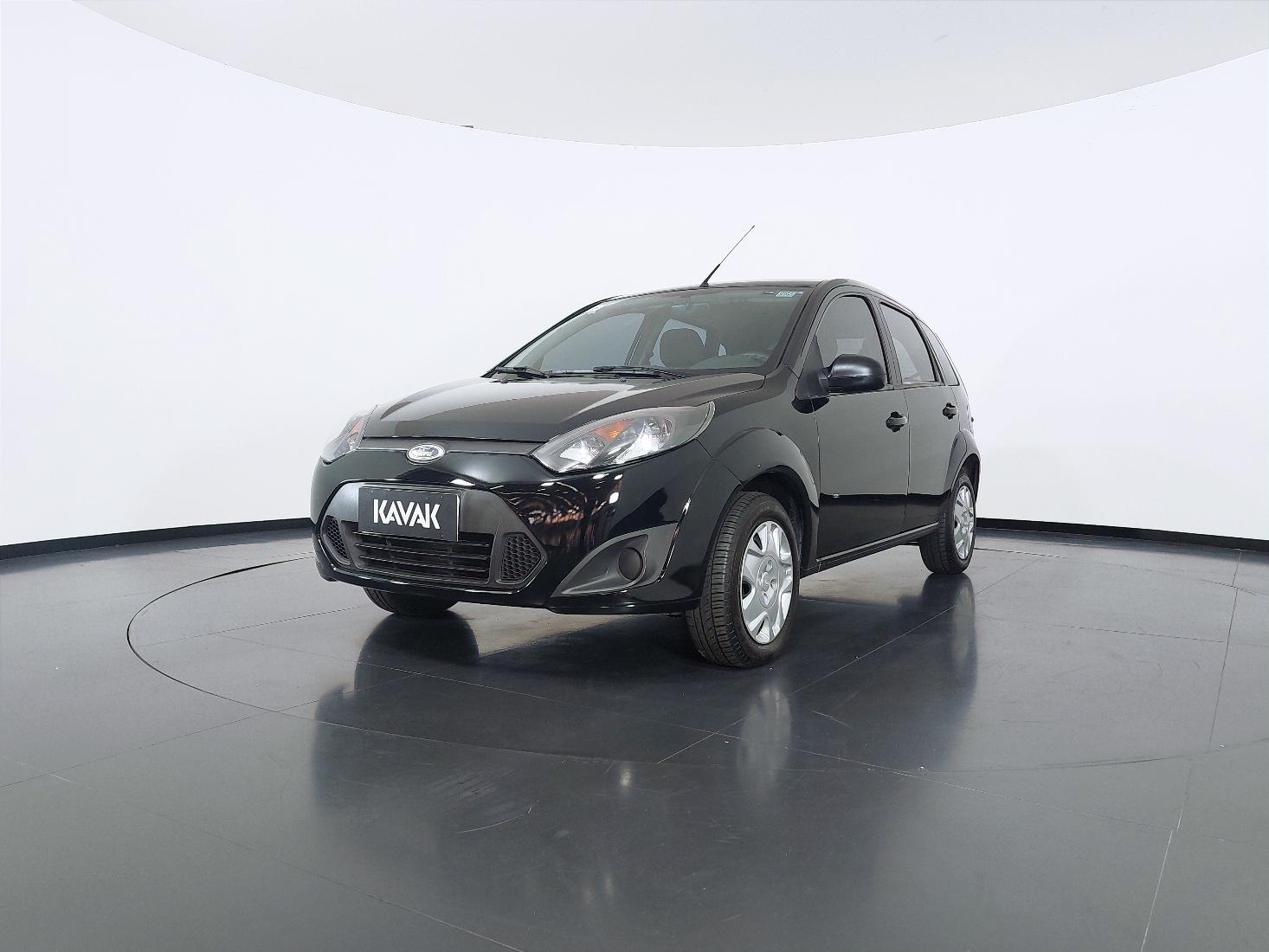 Carros Ford Fiesta ROCAM SE Hatchback 2014 usados | KAVAK Brasil