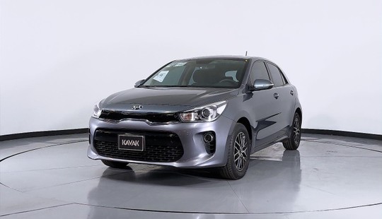 Kia Rio 2018 #177862 | 63859 KM | Precio: $262999
