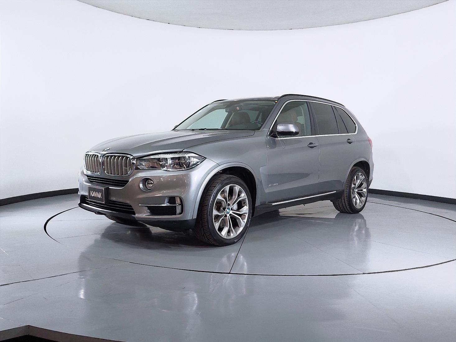 Autos BMW X5 4.4 XDRIVE50IA EXCELLENCE AT 4WD Suv 2016 usados | KAVAK México