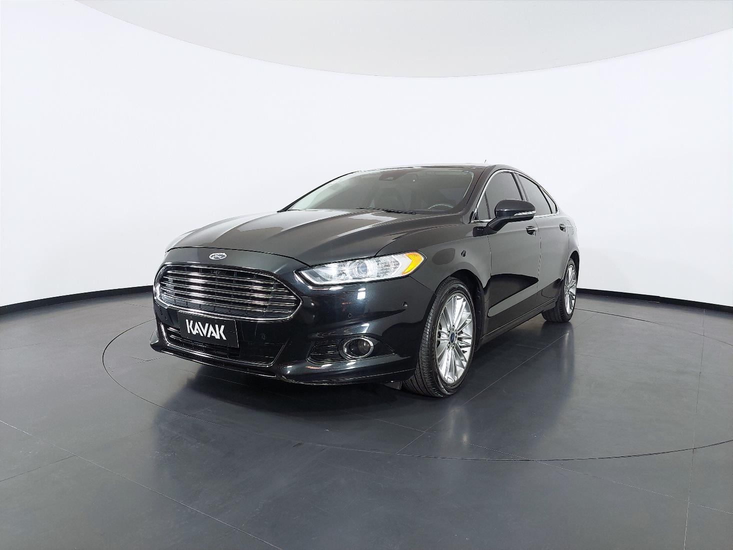 Carros Ford Fusion TITANIUM AWD Sedan 2015 usados | KAVAK Brasil