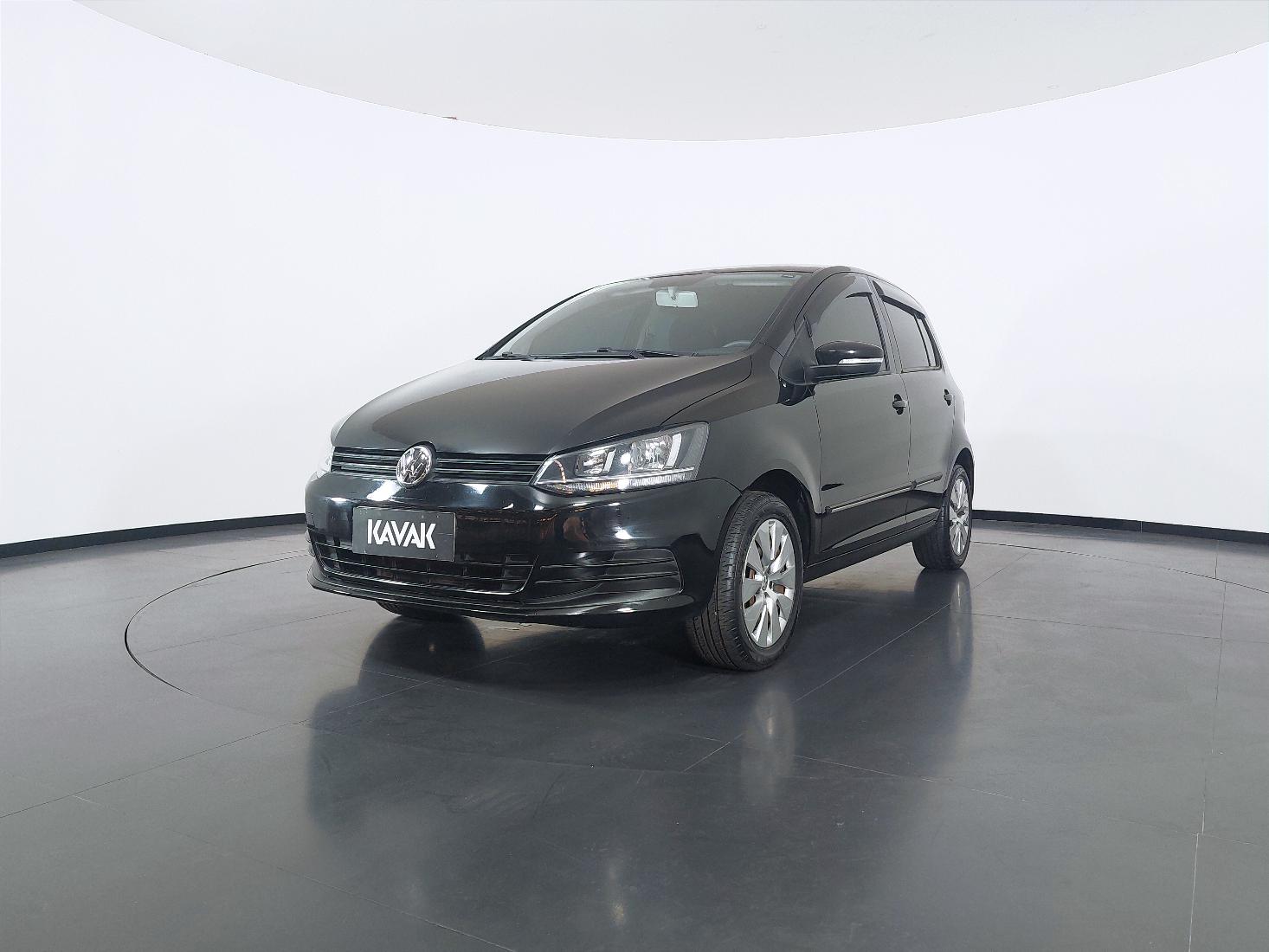 Carros Volkswagen Fox MSI TRENDLINE Hatchback 2015 usados | KAVAK Brasil