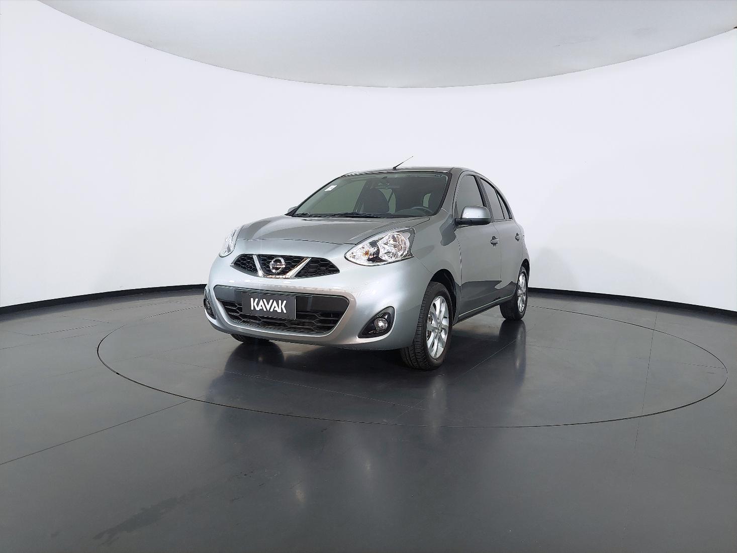 Carros Nissan March SV START Hatchback 2018 usados | KAVAK Brasil