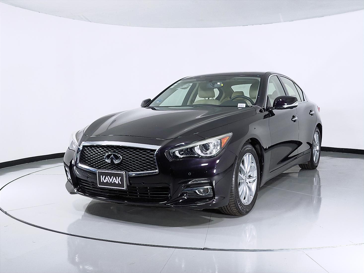 Autos Infiniti Q50 Seduction Sedan 2016 usados | KAVAK México