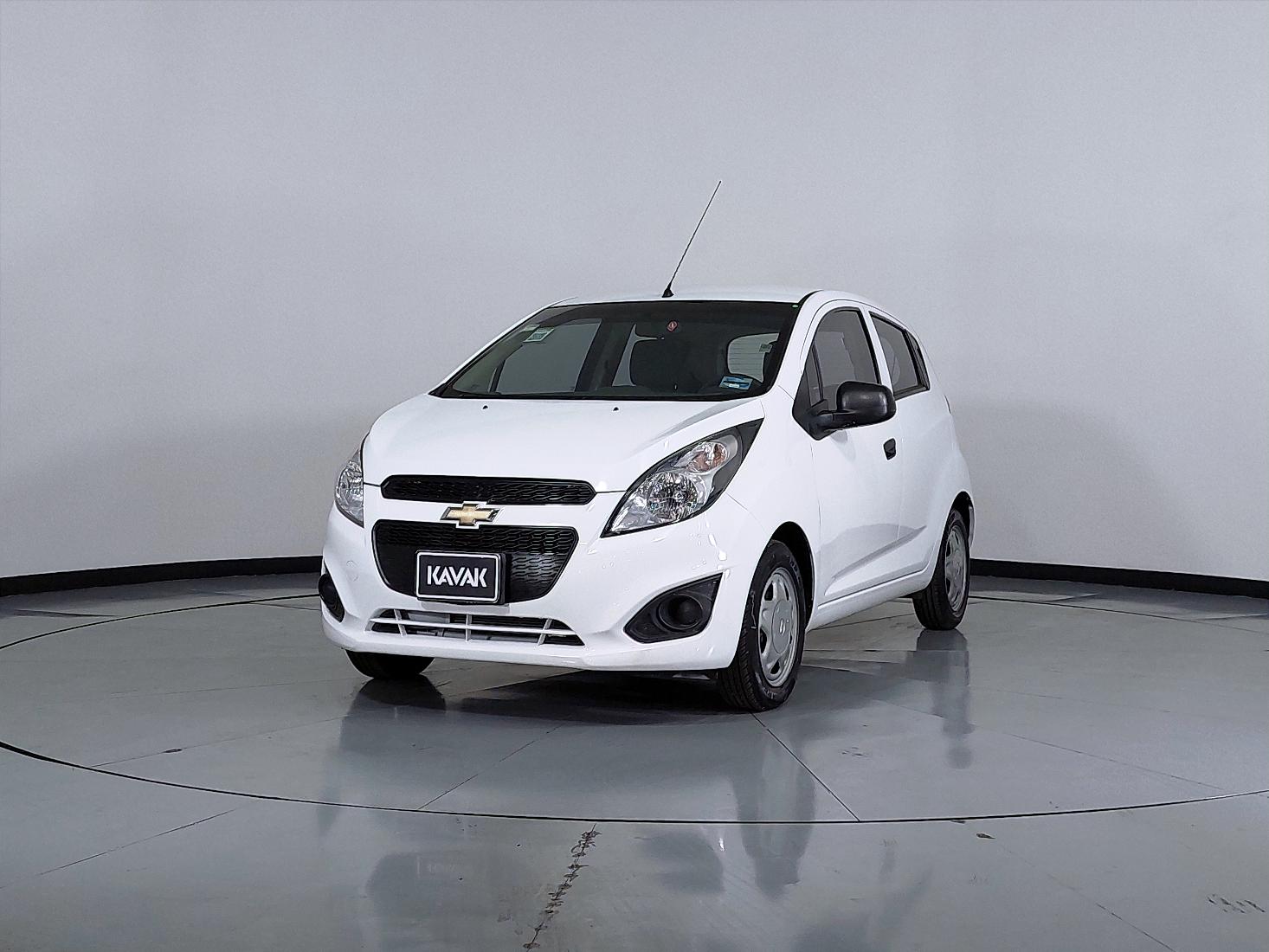 Autos Chevrolet Spark Cargo 1.4 LT B MT Hatchback 2017 usados | KAVAK ...