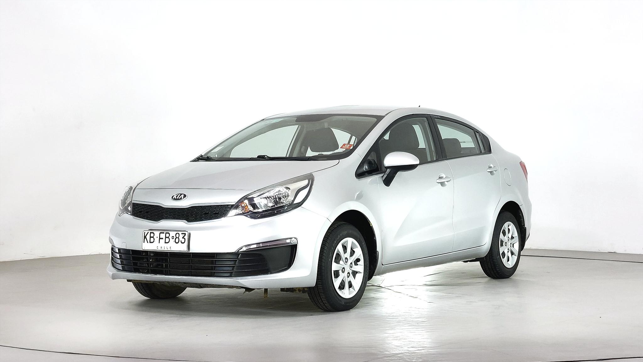 Autos Kia Rio 4 1.4 EX DAB 6MT Sedan 2018 usados | KAVAK Chile