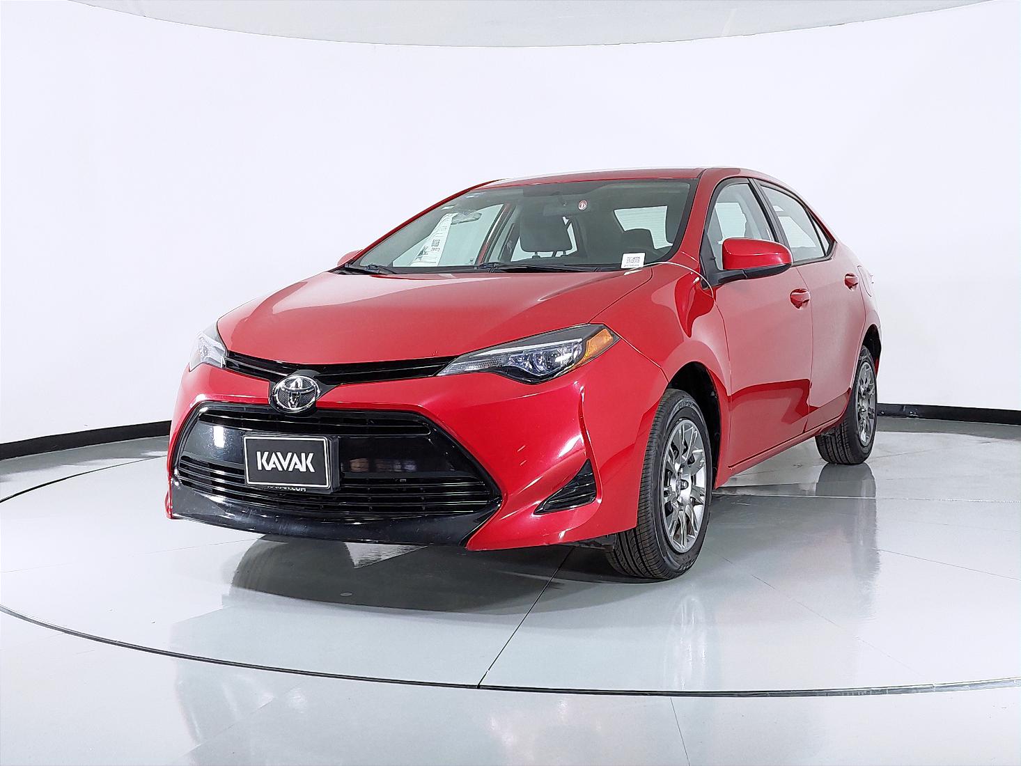 Autos Toyota Corolla Base Sedan 2018 usados | KAVAK México