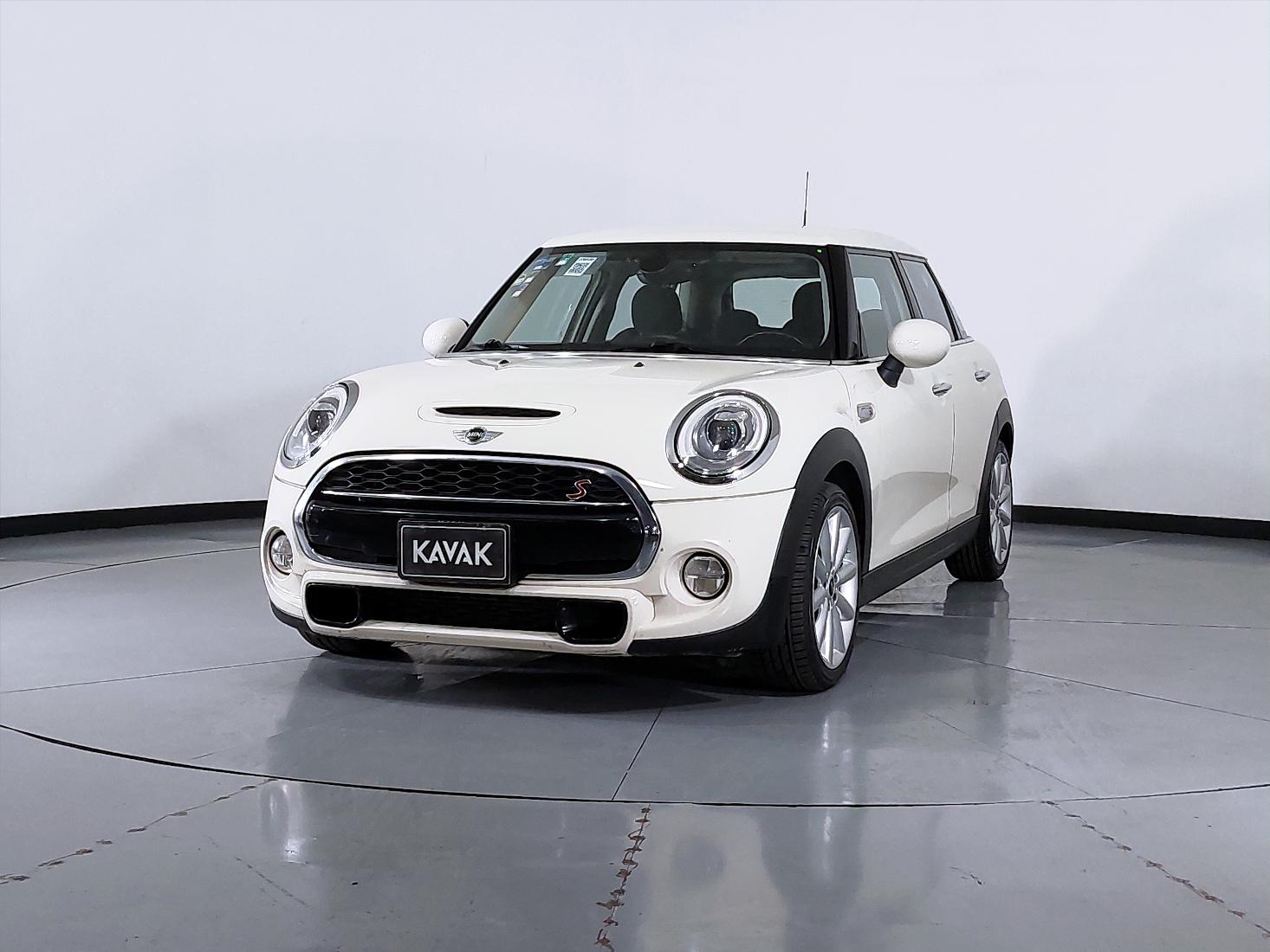 Autos Mini Cooper S Salt Hatchback 2016 usados | KAVAK México