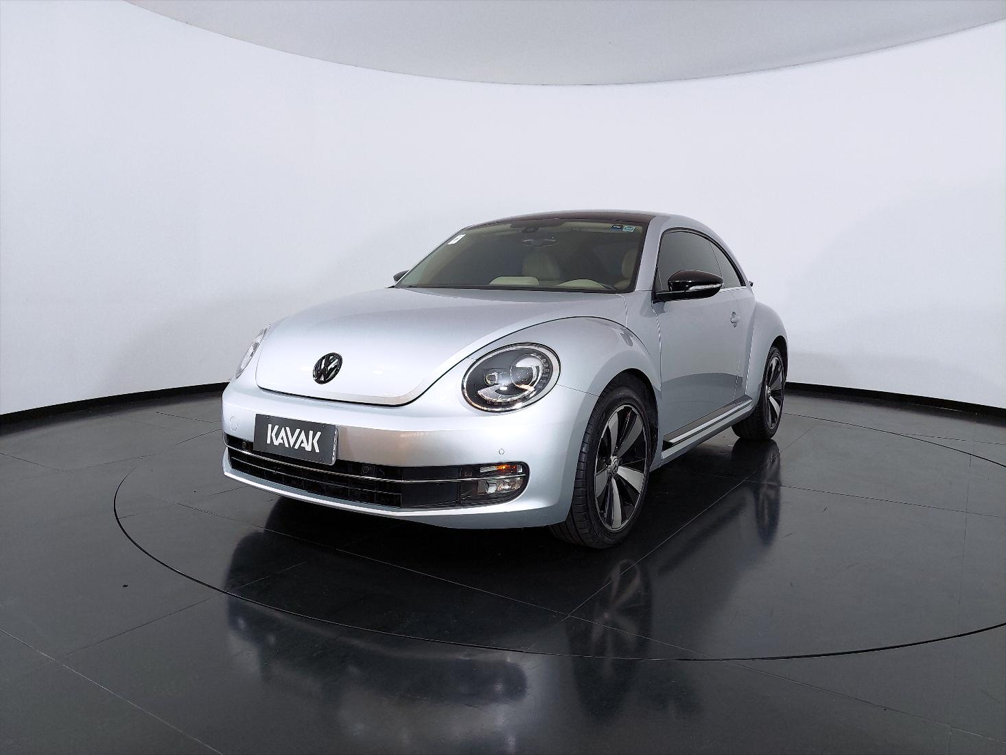 Carros Volkswagen Fusca TSI Hatchback 2015 usados | KAVAK Brasil
