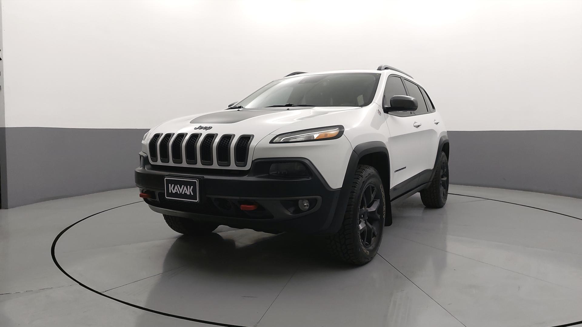 Autos Jeep Cherokee Trailhawk Suv 2018 usados | KAVAK México