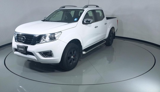 Nissan NP300 Frontier blanco | Kavak