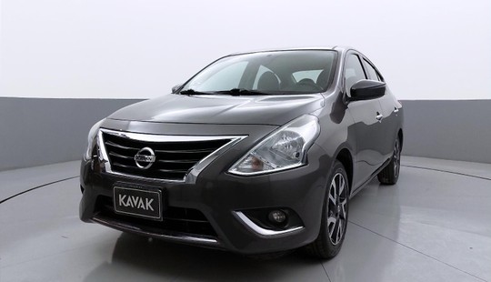 Nissan Versa 2016 | Kavak