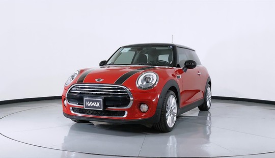 Mini Cooper rojo | Kavak