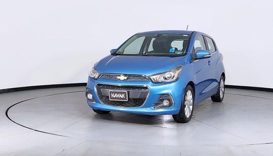 Chevrolet Spark azul | Kavak