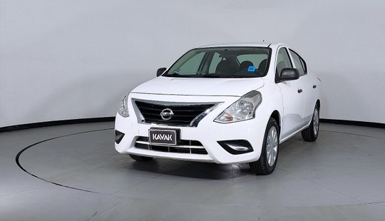 Nissan versa 2018 precio | Kavak