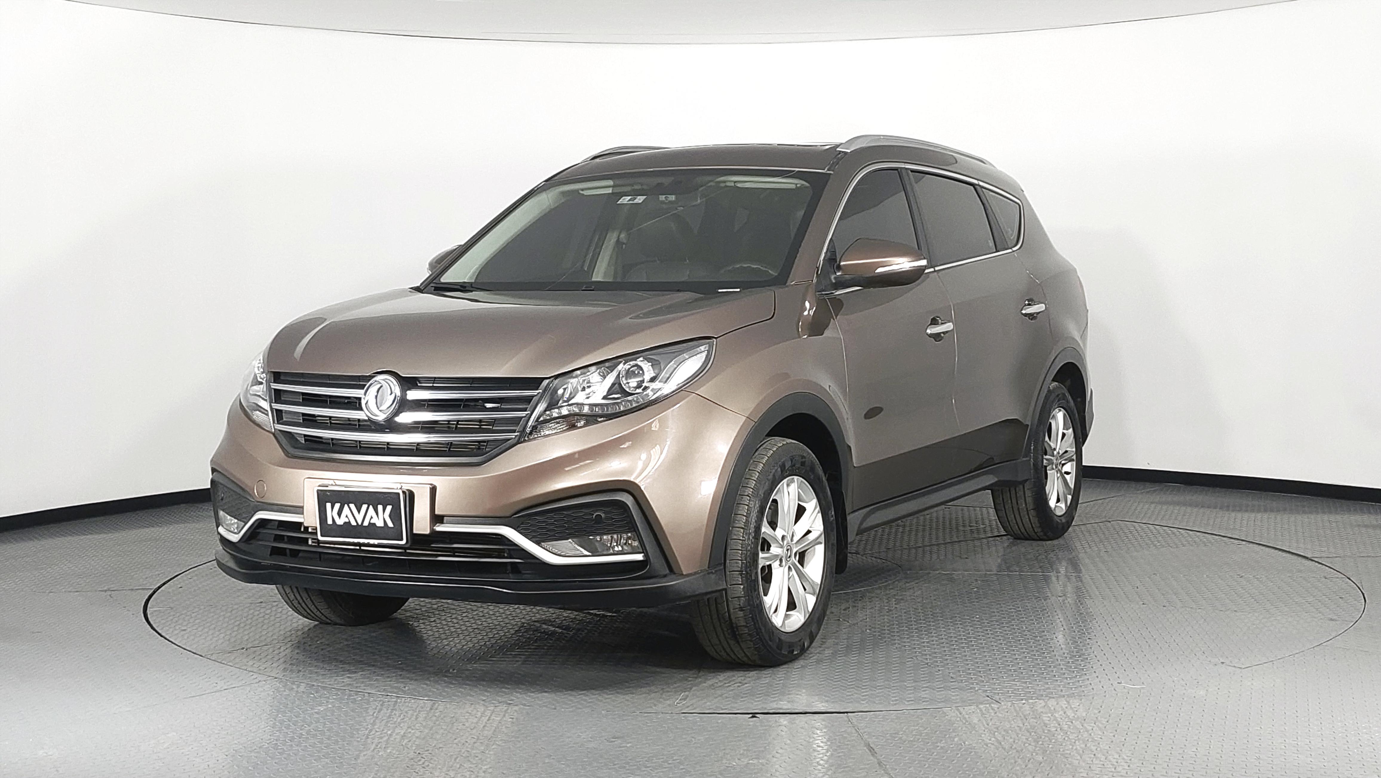 Carros Dfsk Glory 580 1.5T Comfort 4x2 MT Suv 2022 usados | KAVAK Perú