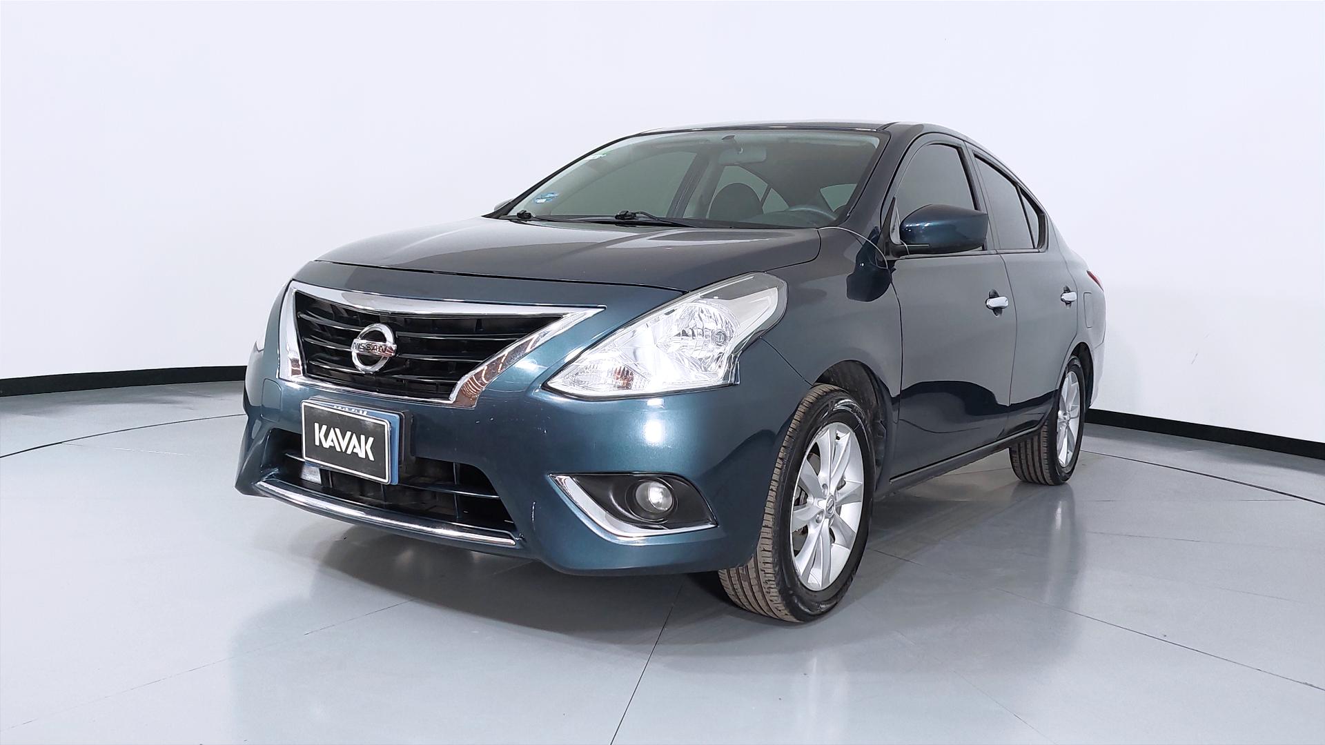 Autos Nissan Versa 1.6 ADVANCE sedan 2017 usados | KAVAK México