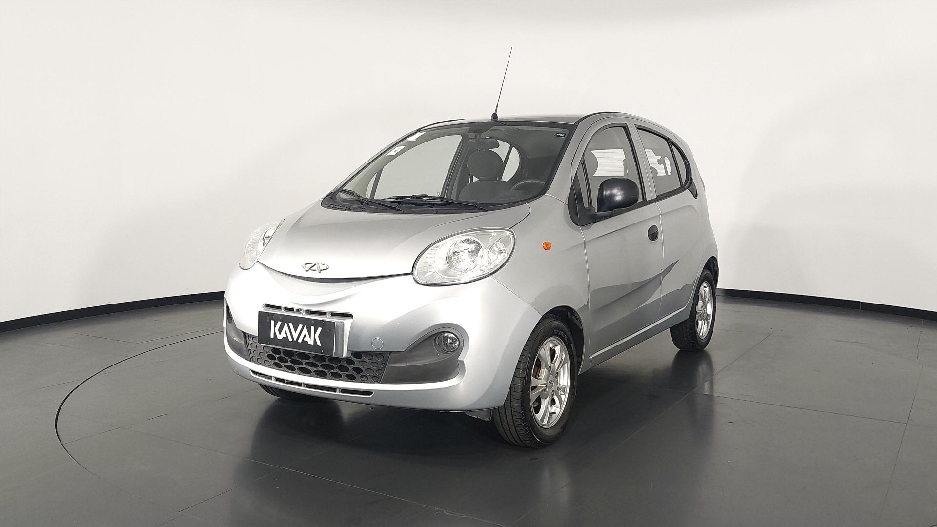 Carros Chery QQ MPFI ACT Hatchback 2017 usados | KAVAK Brasil