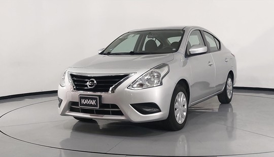 Nissan versa 2018 precio | Kavak