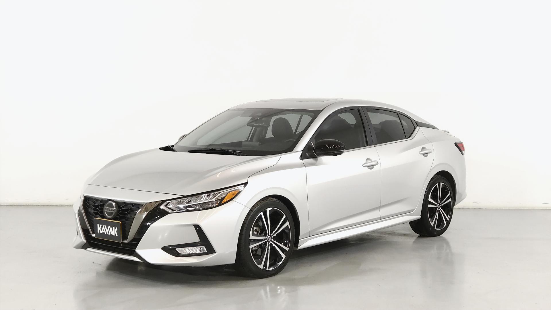 Autos Nissan Sentra B18 SR Sedan 2022 usados | KAVAK Colombia