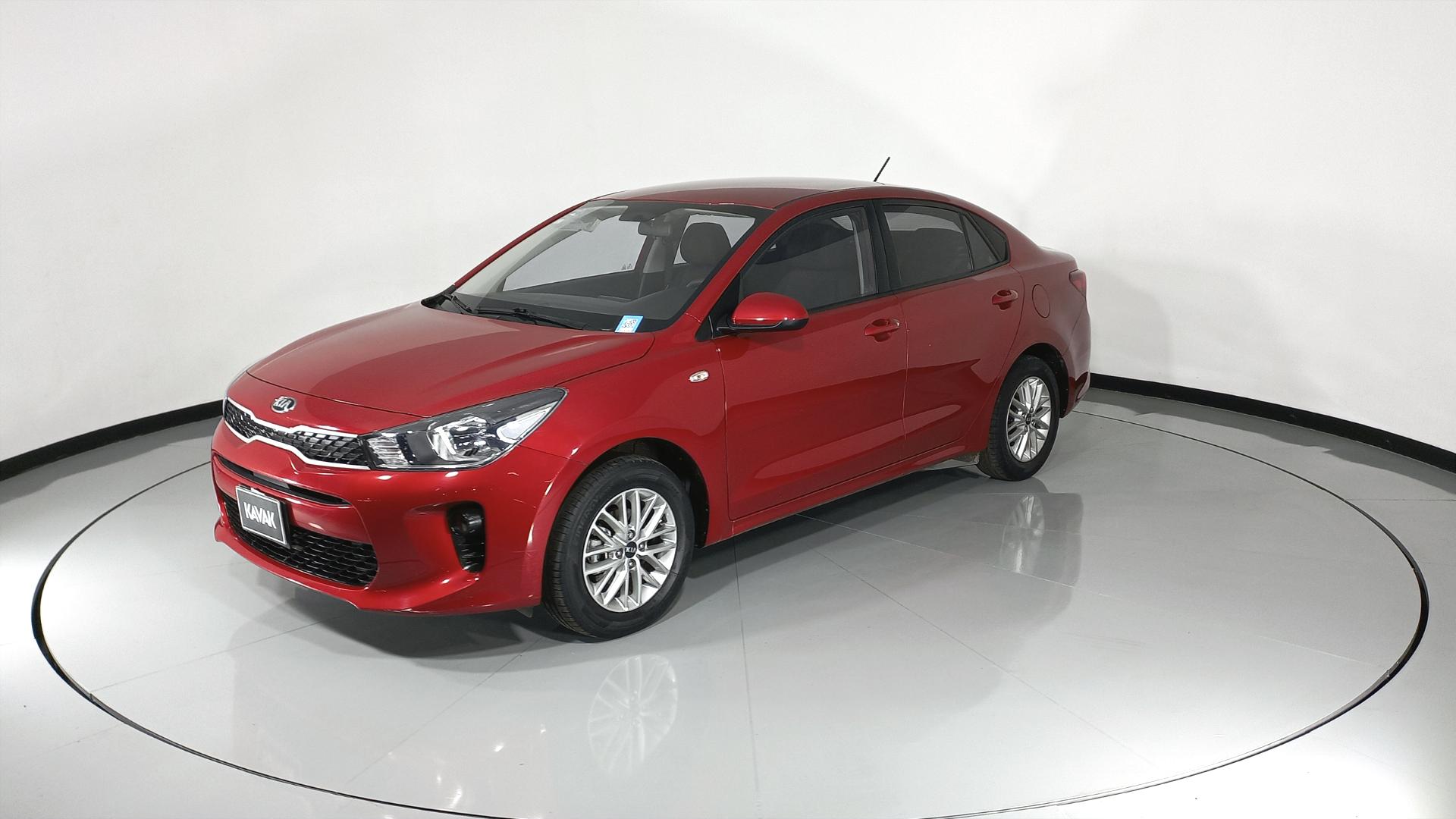 Autos Kia Rio 1.6 LX Sedan 2020 usados | KAVAK México