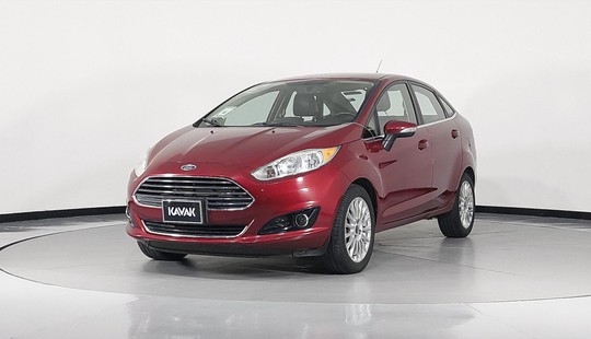 Ford Fiesta rojo Seminuevos | Kavak