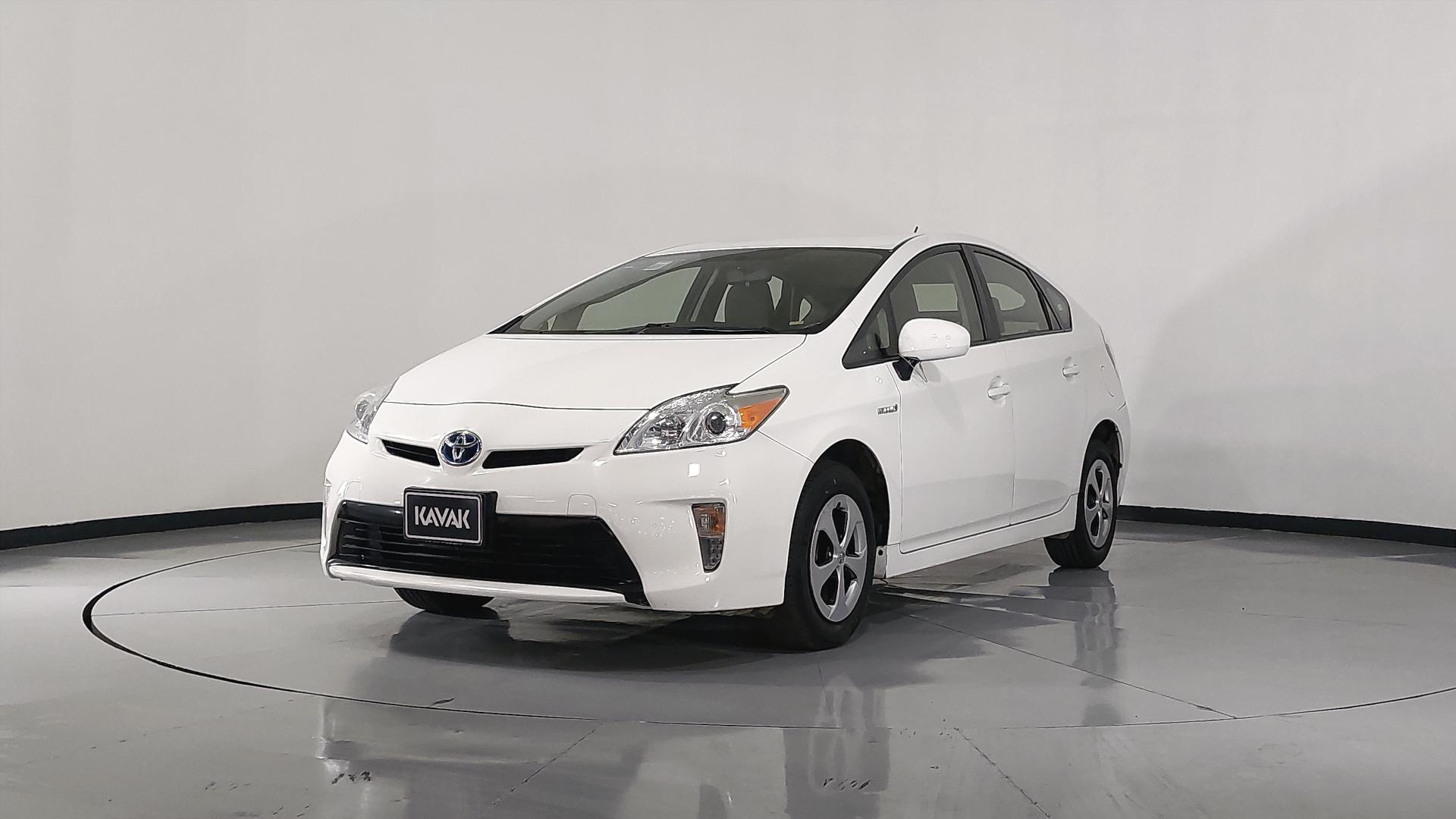 Autos Toyota Prius Base Hatchback 2015 usados | KAVAK México