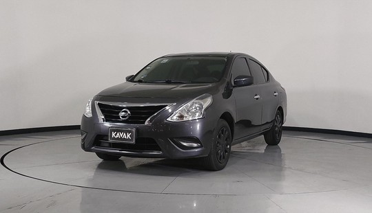 Nissan versa 2018 precio | Kavak