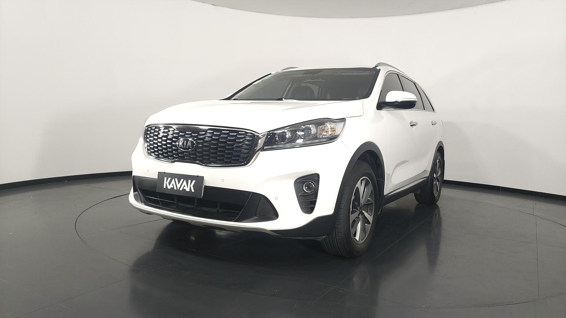 Carros Kia Sorento EX 7L Suv 2018 usados | KAVAK Brasil