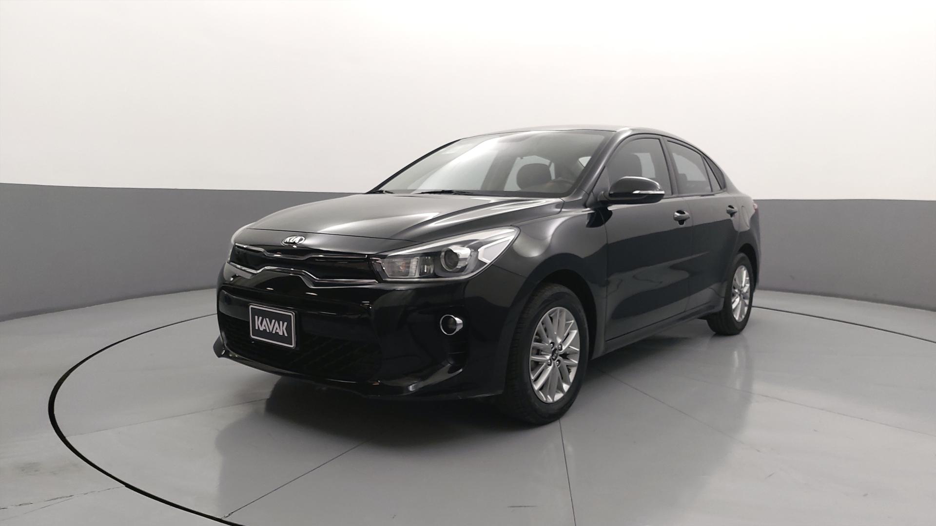 Autos Kia Rio Ex Sedan 2018 usados | KAVAK México