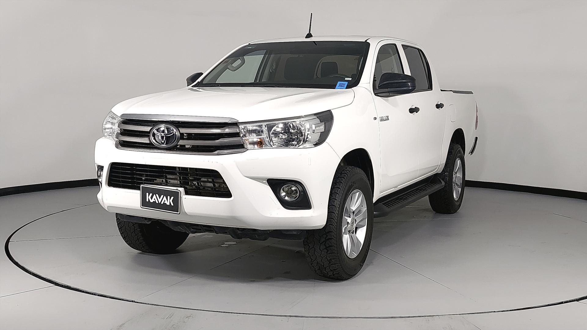 Autos Toyota Hilux Mid Pickup 2020 usados | KAVAK México