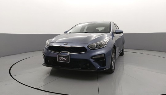 Autos Kia Forte Ex Hatchback 2020 usados | KAVAK México