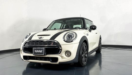 Mini Cooper S 2015 #23639 | 64315 KM | Precio: $244999