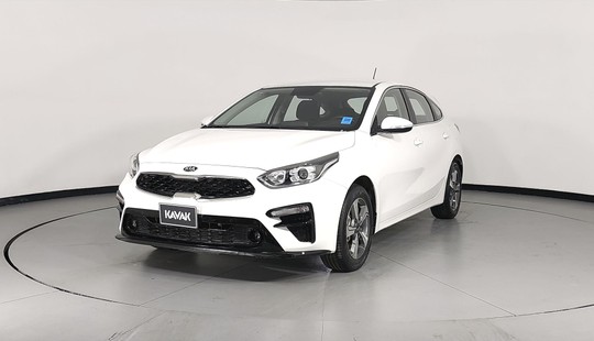 Autos Kia Forte HB EX Hatchback 2019 usados | KAVAK México