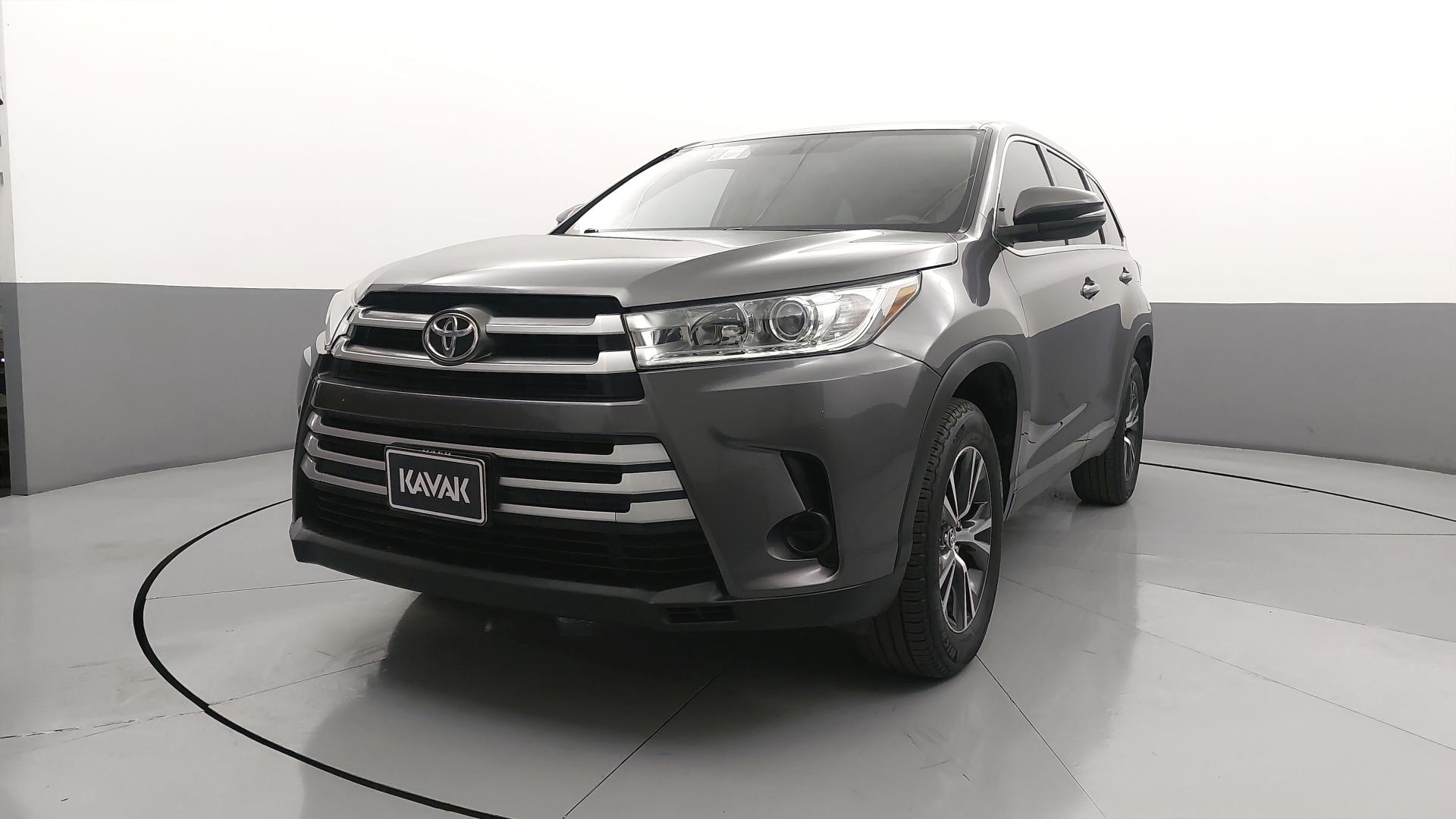 Autos Toyota Highlander LE Suv 2019 usados | KAVAK México